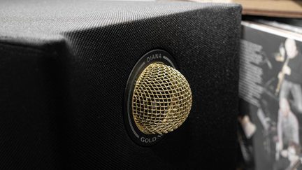 Gold Note Diana I black - Bookshelf Speaker - HomeCineSolutions