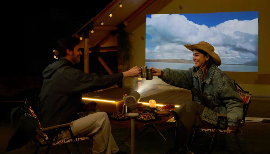 Videoproiettore alla luce del giorno: quanti lumen servono davvero ...